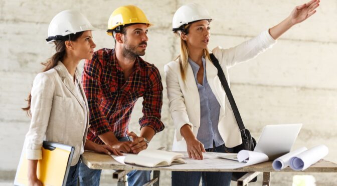 Comment se reconvertir vers le métier d'expert bâtiment - MaFormation